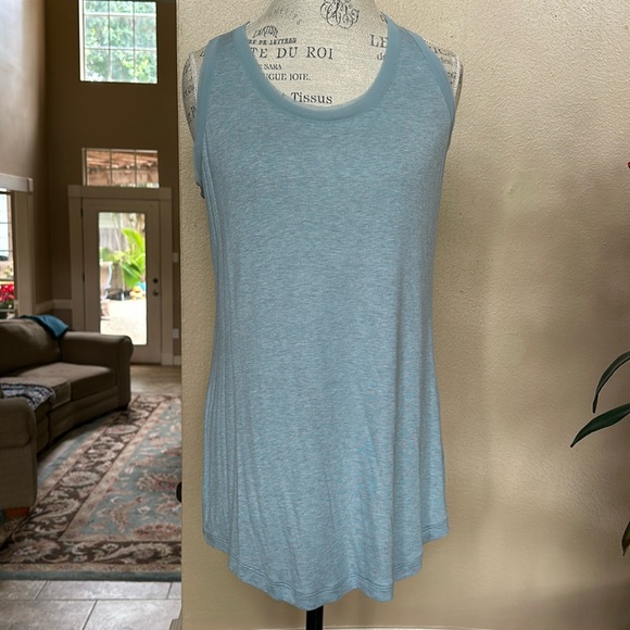 CAbi | Tops | Nwot Cabi Iris Tank | Poshmark